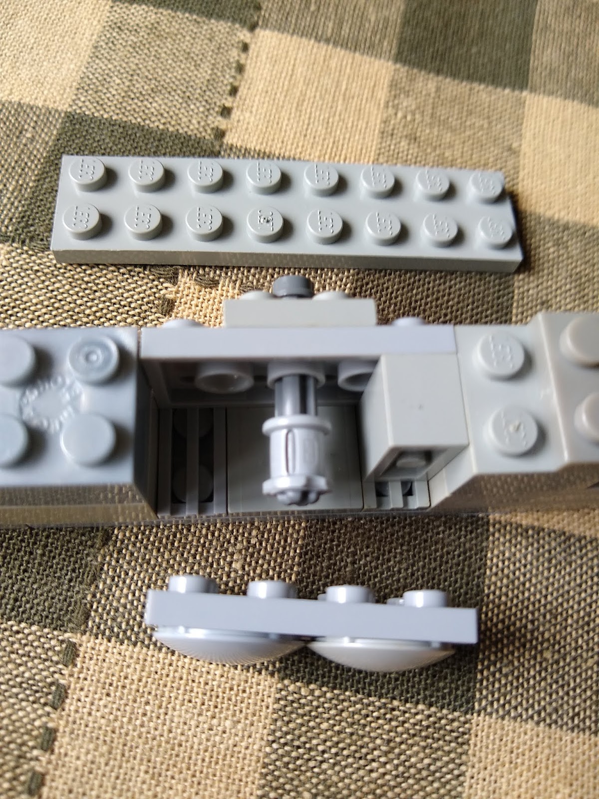 Lego Game Master: Collapsing Wall Traps