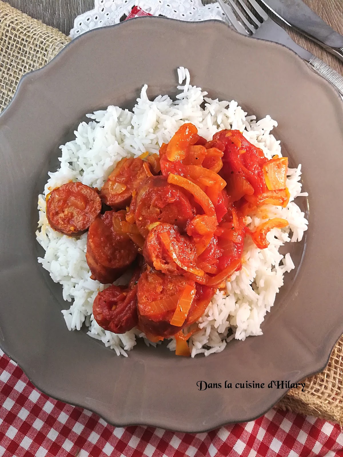 Dans la cuisine d'Hilary: Rougail saucisse / Creole sausage Rougail