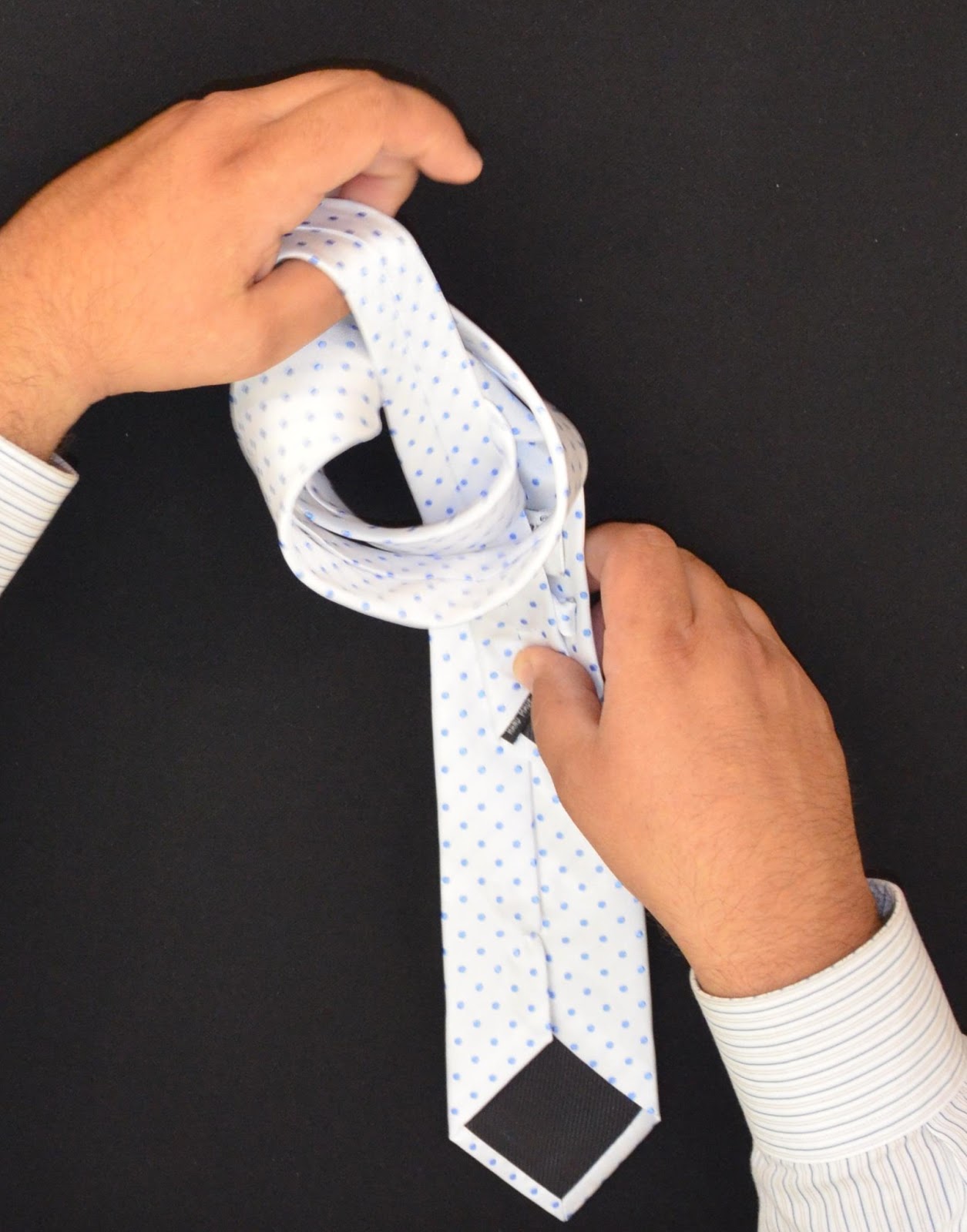 TUTORIAL COMO HACER NUDO DE CORBATA WINDSOR SENCILLO PERFECTO EN DIEZ ...