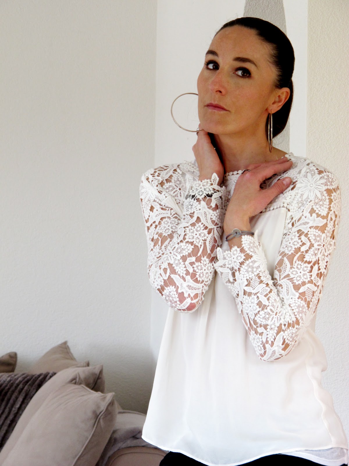 Le monde de Caroline: Dentelle chez Zara