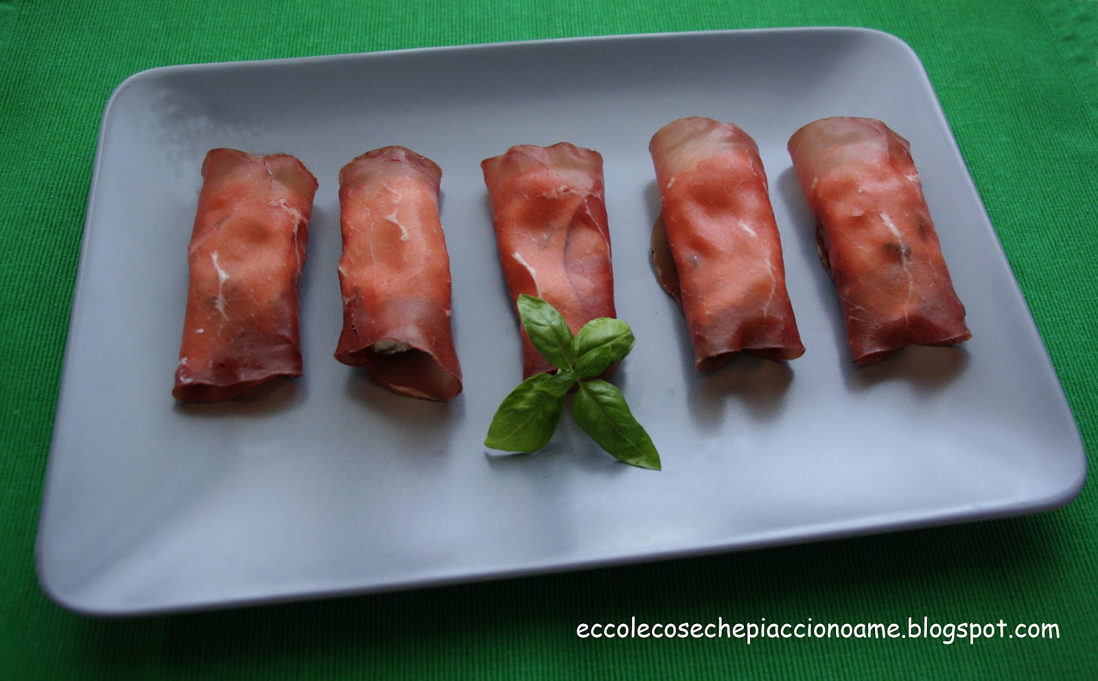 Ecco le Cose che Piacciono a Me: Rotolini di Bresaola con Yogurt Greco ...