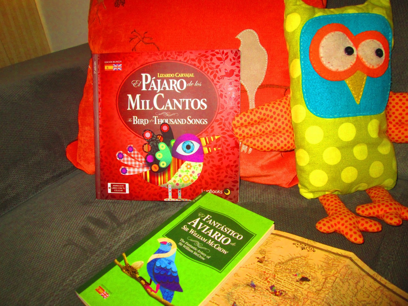 EL PAJARO DE LOS MIL CANTOS/ THE BIRD OF A THOUSAND SONGS