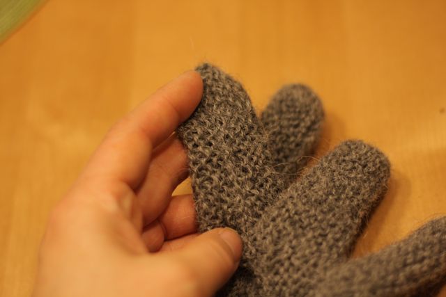 Prosessineuloja: Zimmermania, osa 3: Sideways gloves