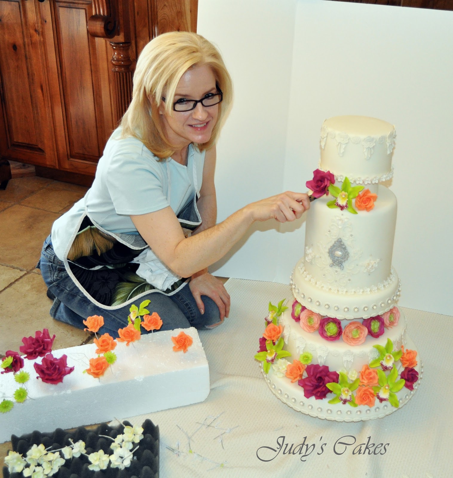 Judy's Cakes: The Cake That Would Not Quit!