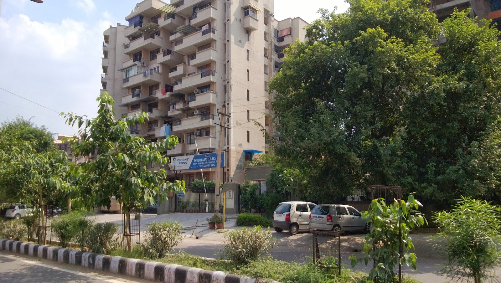 Pictures and Stories: Dwarka, Delhi