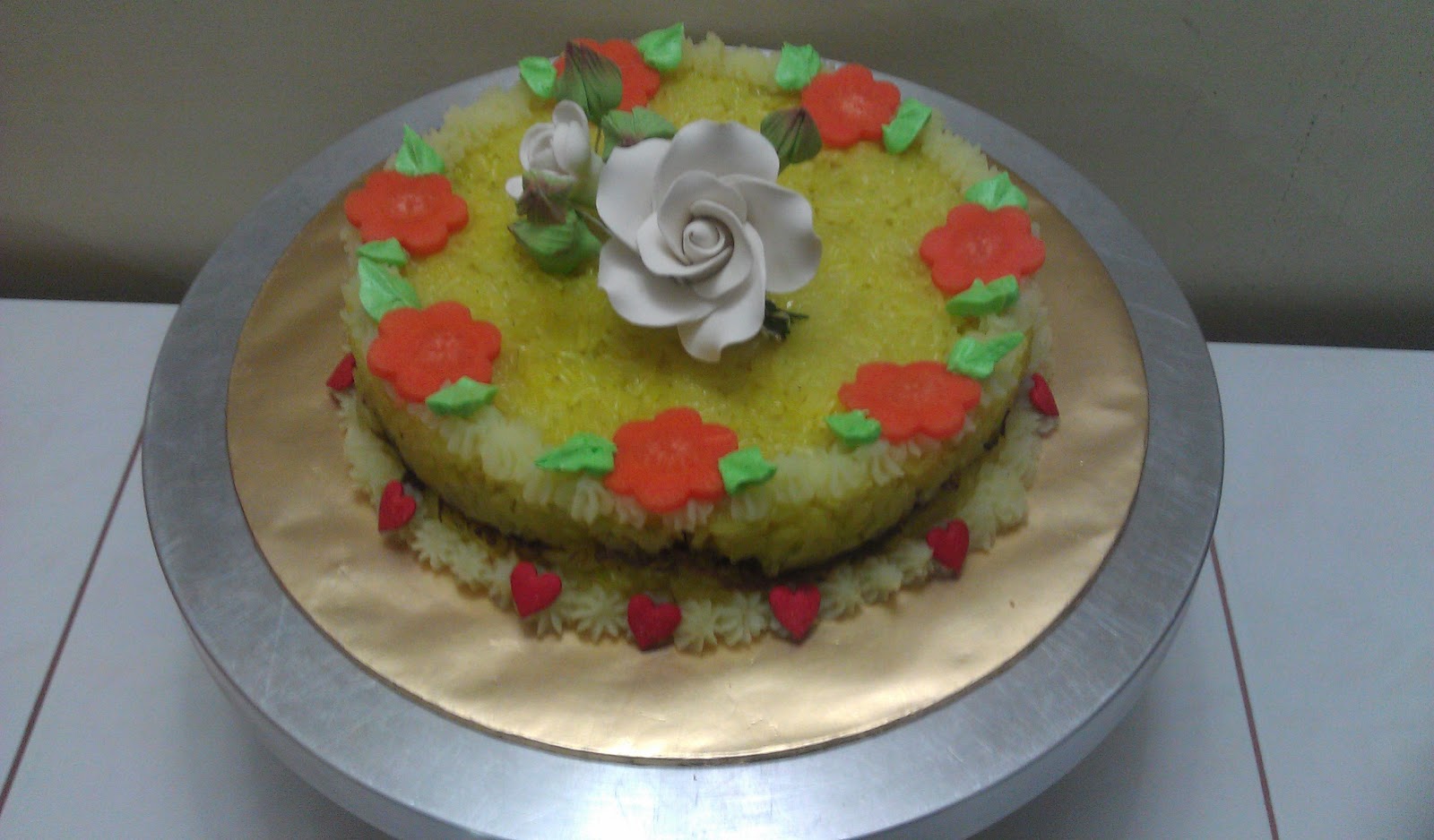 LISA HOMEMADE CAKES & COOKIES: Decorated Pulut Kuning with Serunding Daging