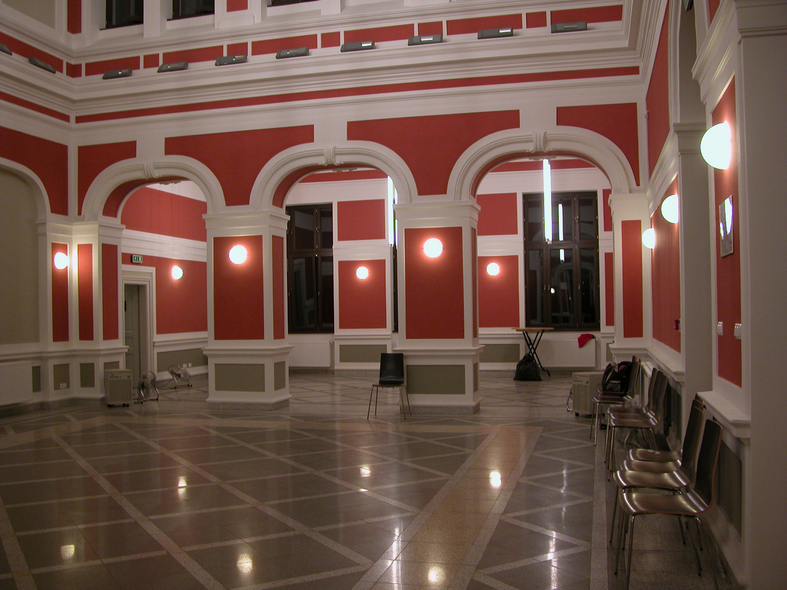 Tango Cazino, Cluj, august 2012