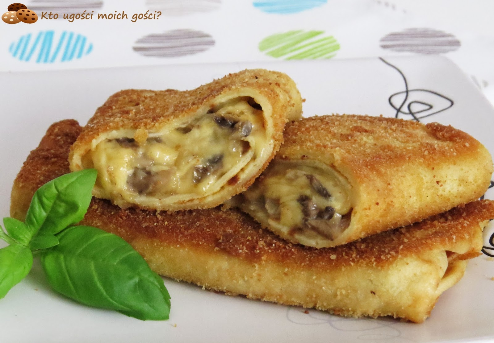 Kto ugości moich gości?: Krokiety z pieczarkami i serem żółtym