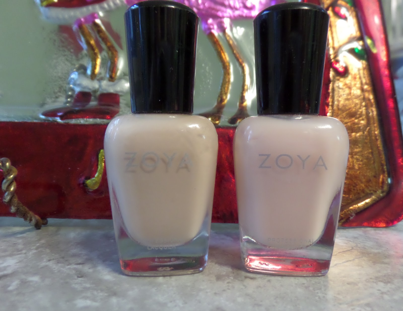 Christmas Flamingo Nail Designs: Fa la la la Mingos