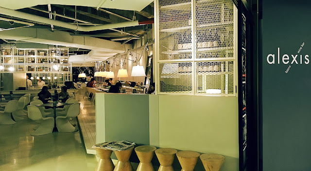 The Food, Coffee & Cafe Connoisseur: ALEXIS BSC