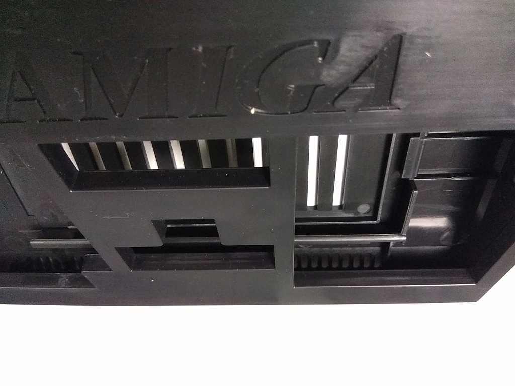 Indie Retro News: New AMIGA 1200 Cases - The brand new Amiga case is ...