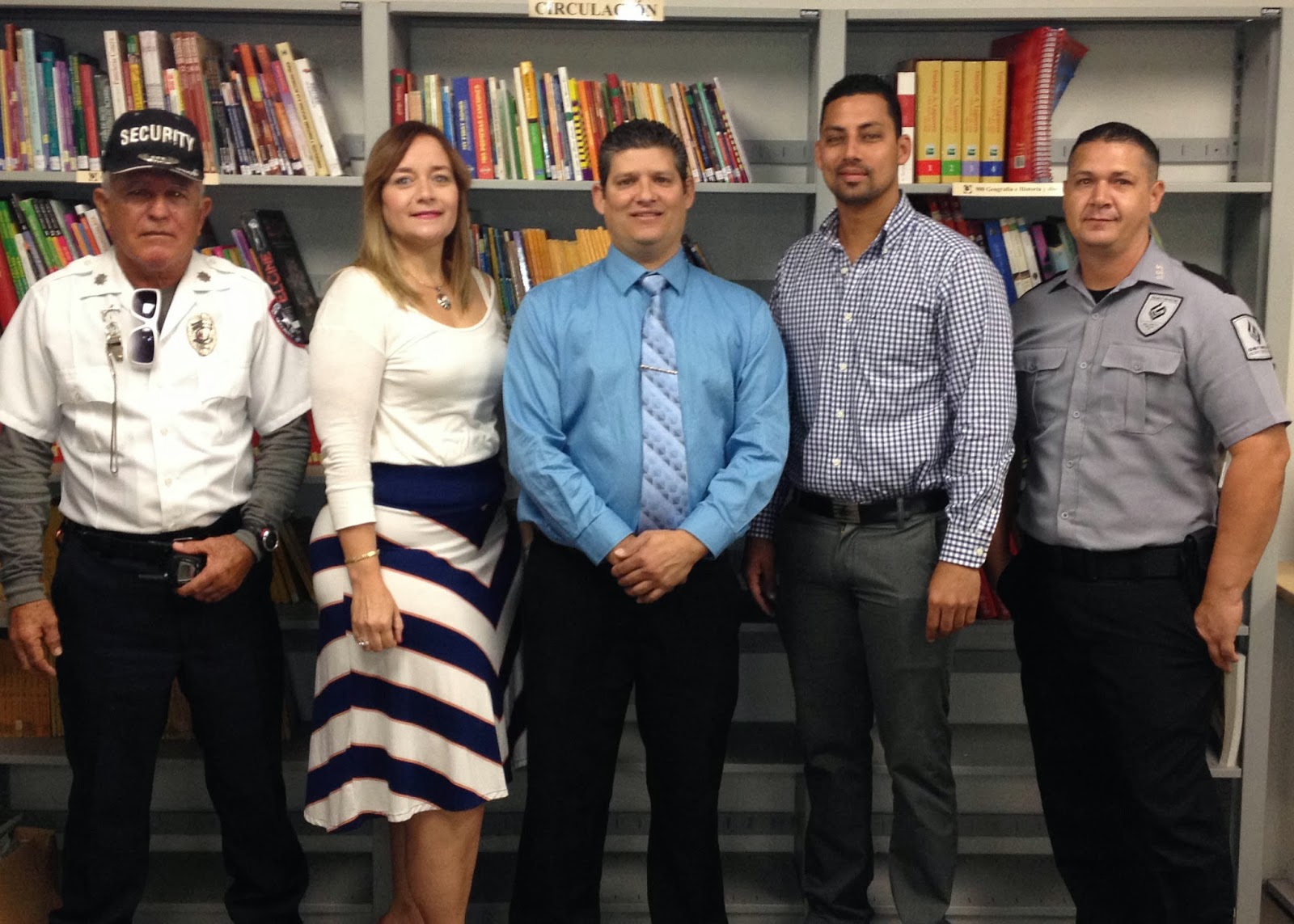 Biblioteca Escolar, Escuela Intermedia Blanca Malaret: Personal Escolar