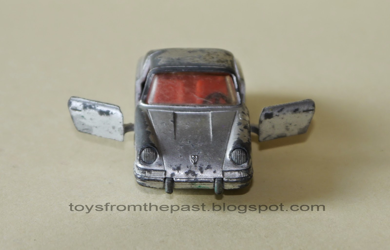 Toys from the Past: #455 SIKU – PORSCHE 911 (V234 / 1010) and MERCEDES ...