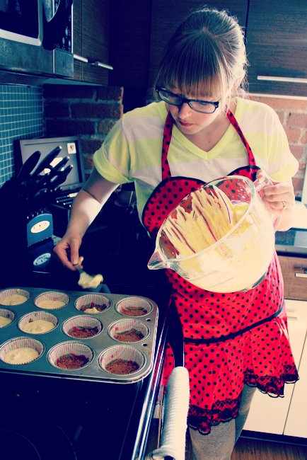 meet.make.laugh.: meet.make.lavender lemon cheesecake bites.