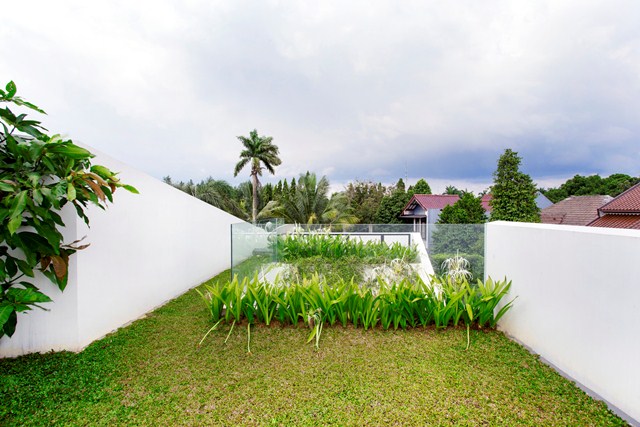 12 Taman Roof Garden di Atap Rumah Yang Inspiratif