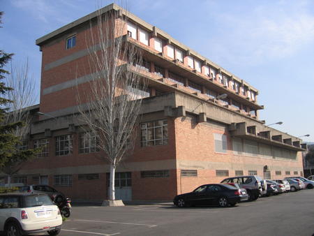 Arquitectura Técnica - Ingenieria de edificación: Foto de la escuela de ...