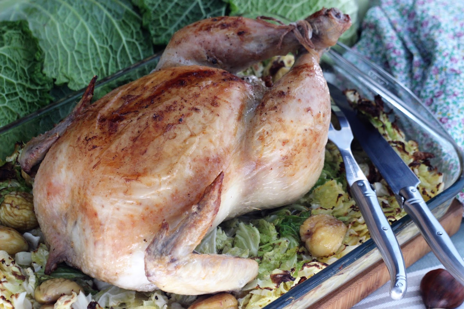 Pollo asado con Col y Castañas | Las Recetas de Marichu.... y las mias