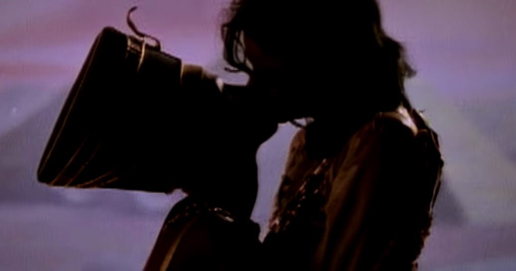 Michael Jackson - Remember The Time (Official Video)