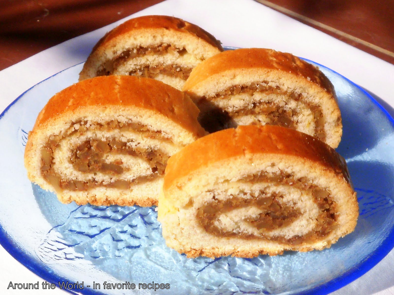 Around the World - in favorite recipes: Quick Mini Strudels