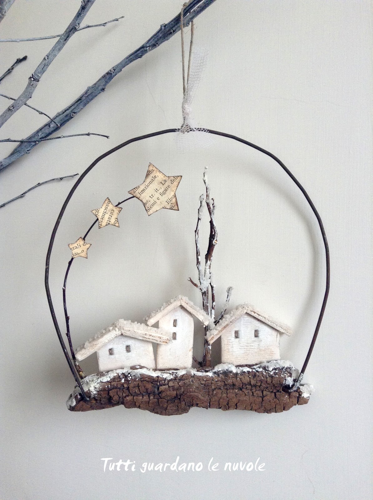 Diy Christmas decor with bark and wire - Diy Fun World