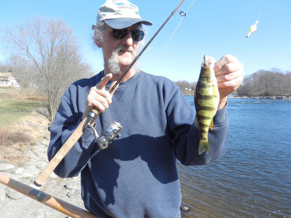 Fishing & Hunting in Oswego County, NY: Early Ice Out on the Oneida River