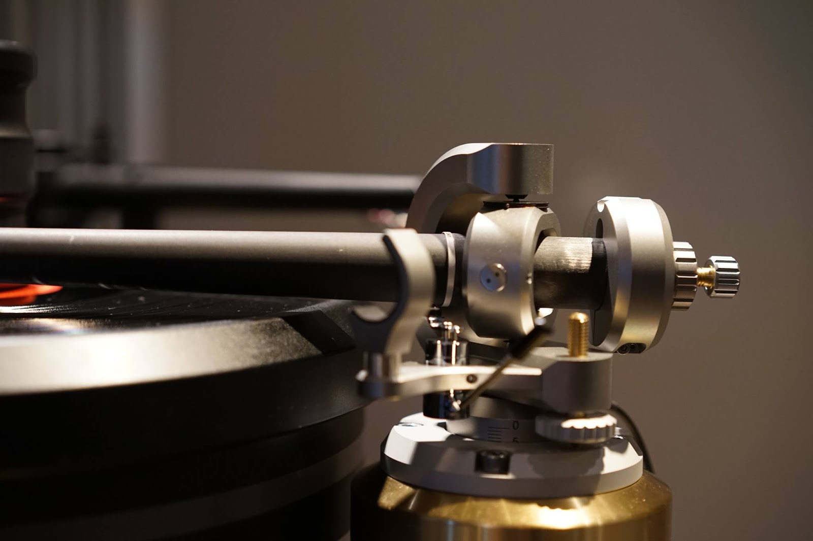 Swedish Analog Technologies SAT tonearm and Kuzma XL turntable – M & S ...
