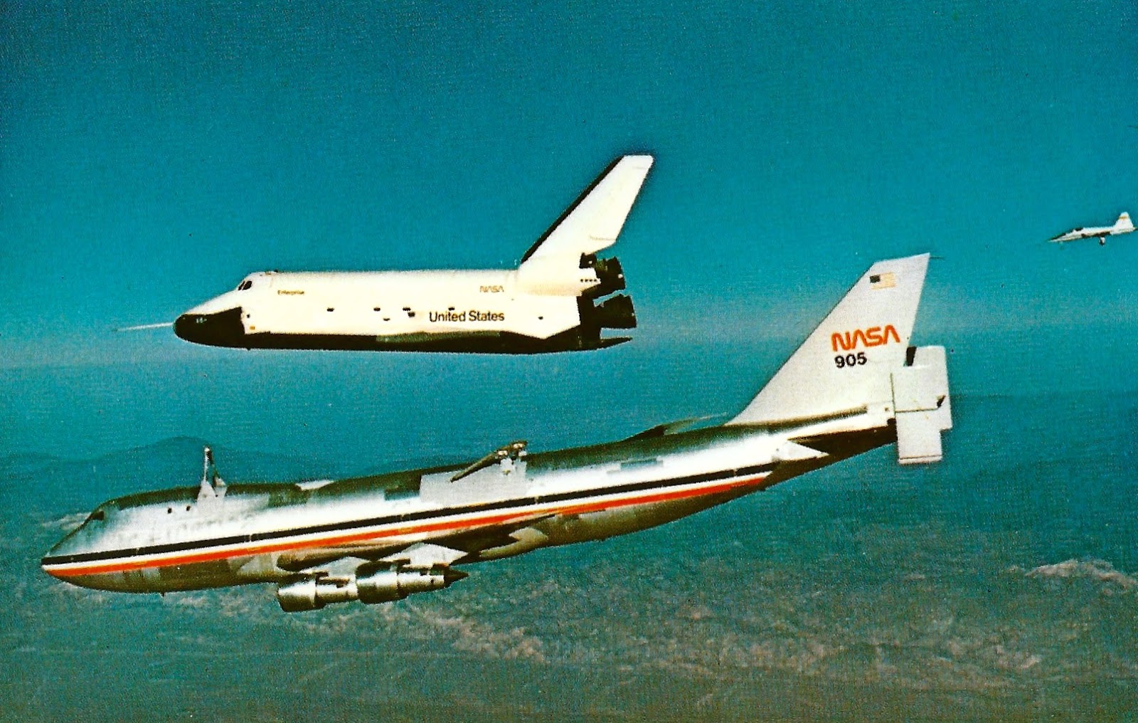 My Favorite Postcards: Space Shuttle Enterprise and the NASA 747: 1977 ...