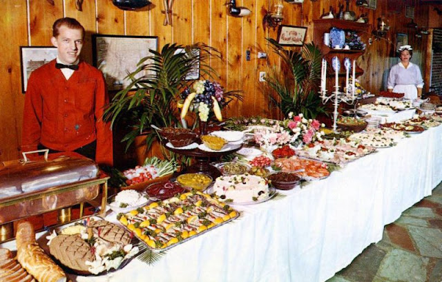 Yesterday's Buffet: A Look at the Mid-Century Smörgåsbord ~ Vintage ...