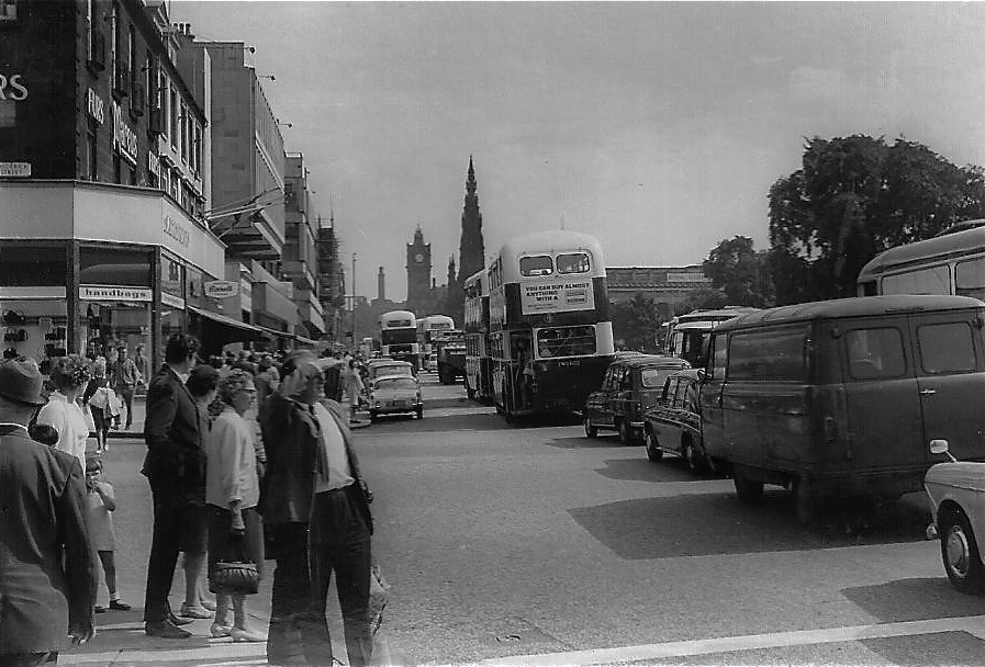 Europe by London Taxi: Scotland - August 1969 - Perth to Edinburgh.