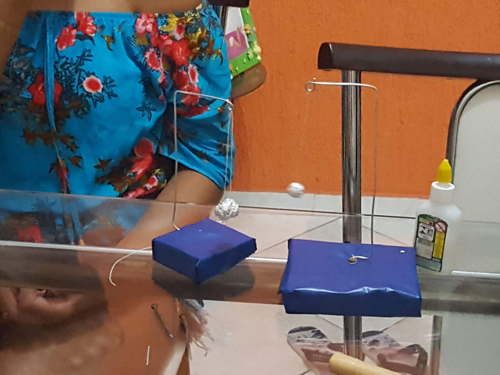 Pêndulo Eletrostático