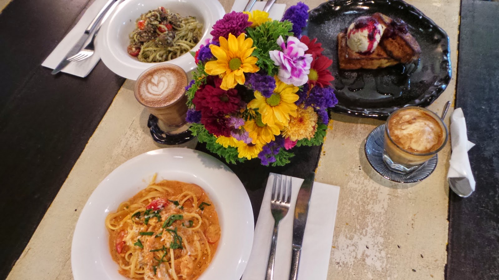 5 Reasons Why Cafe-hopping is One of the Best Things to do in Singapore ...