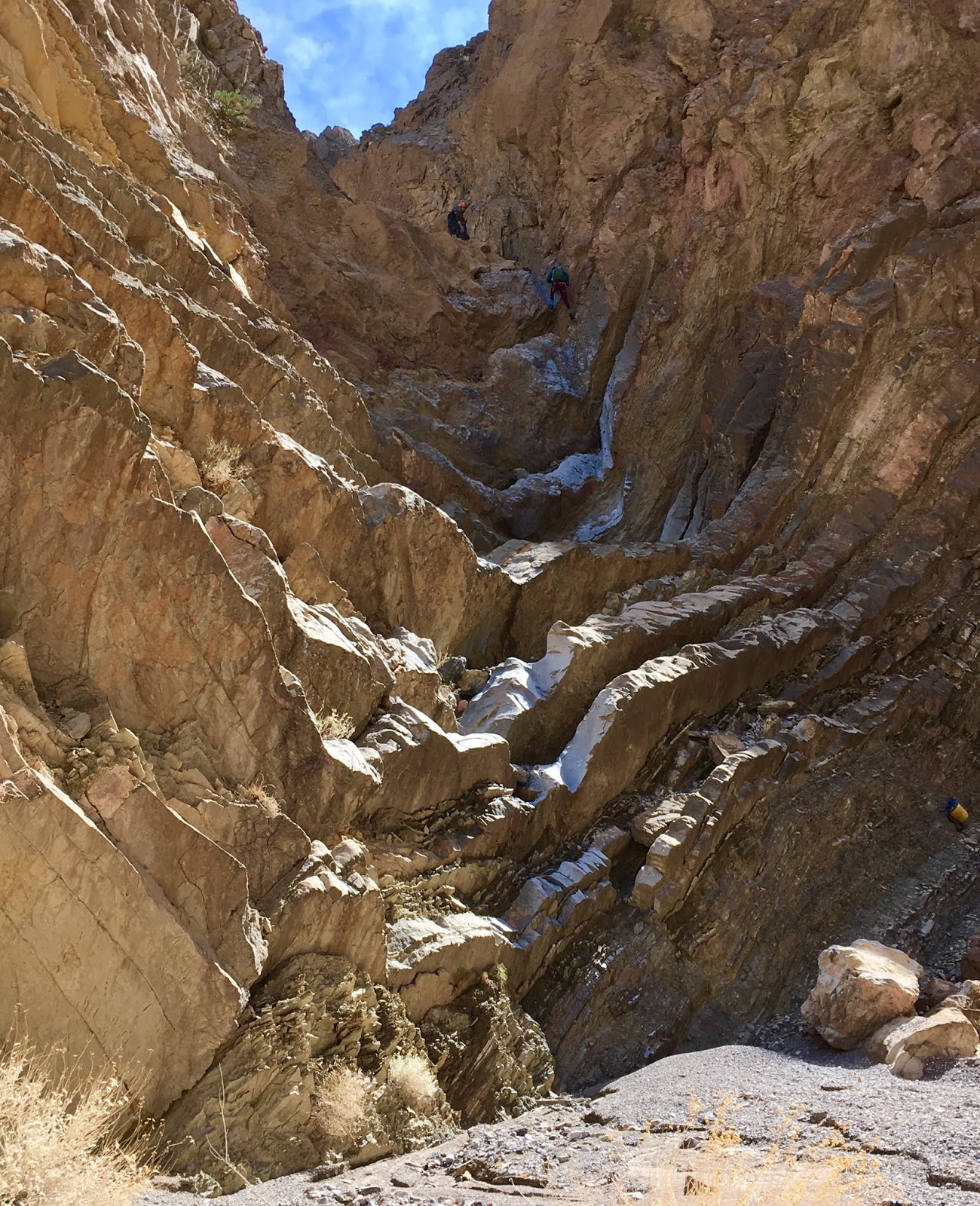 GROTTO CANYON 3AIII. DEATH VALLEY NATIONAL PARK - ADAM HAYDOCK