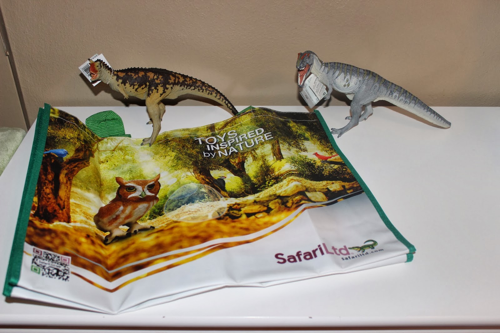 Trying To Go Green Safari Ltd Dinosaurs