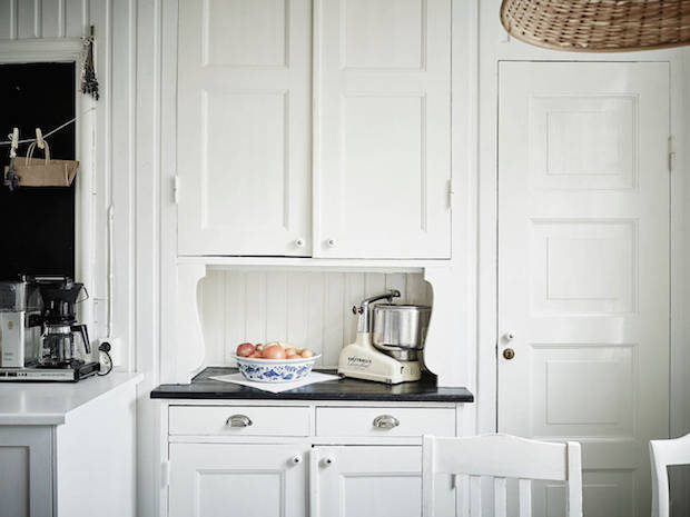 my scandinavian home: Two lovely Swedish kitchen tours
