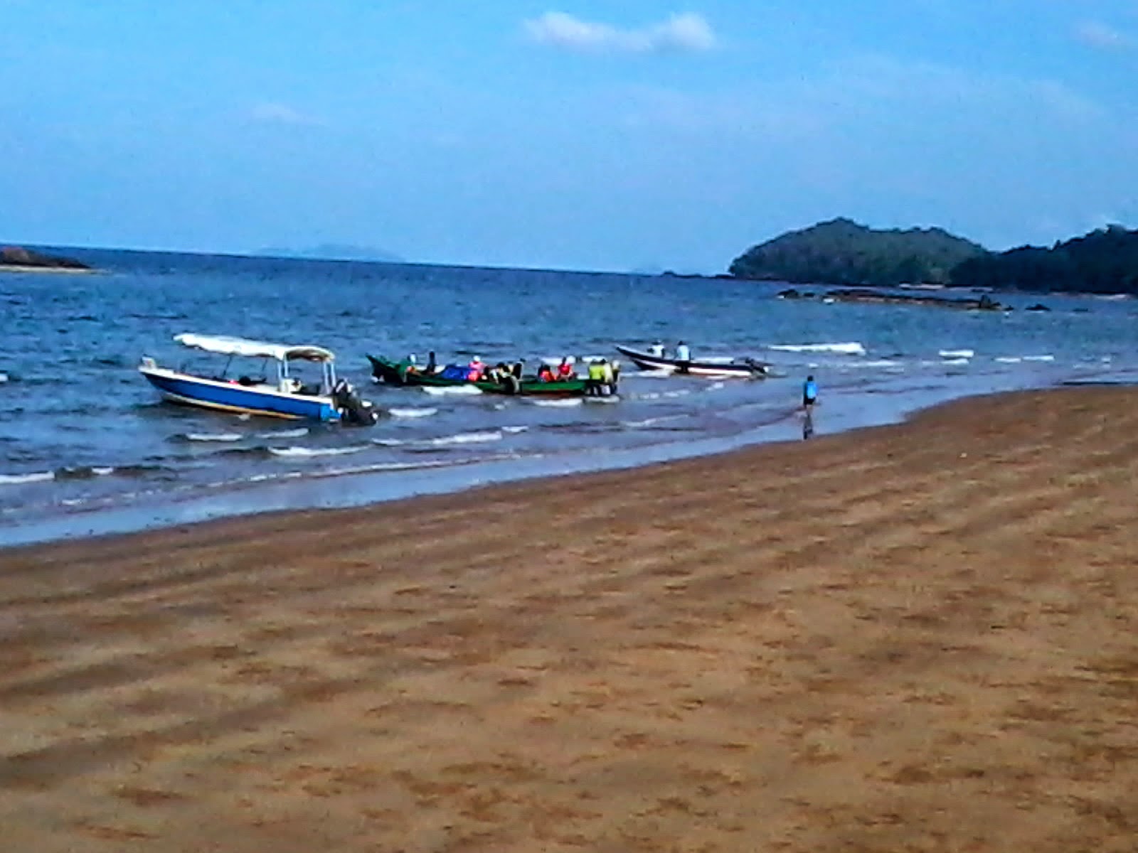 Objek Wisata Pantai Temajuk | SINGKAWANG BLOG™