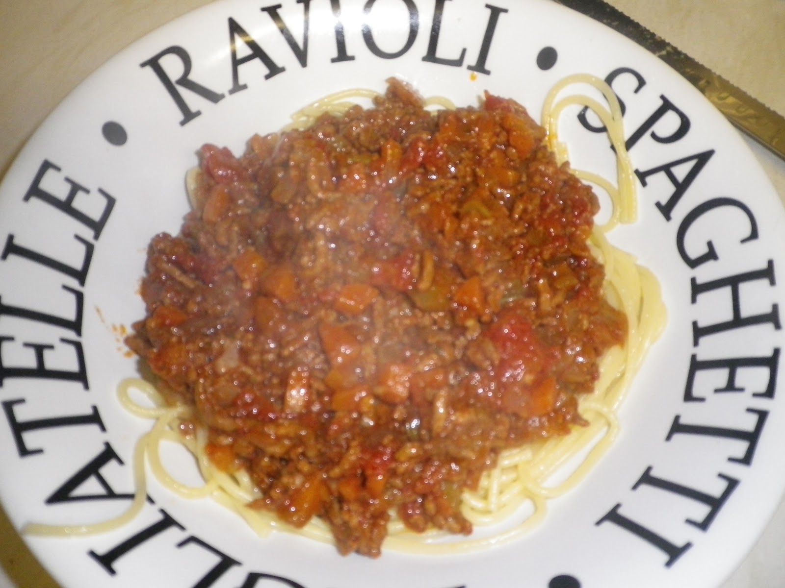 The Pleasures of Cooking: Spaghetti Bolognese