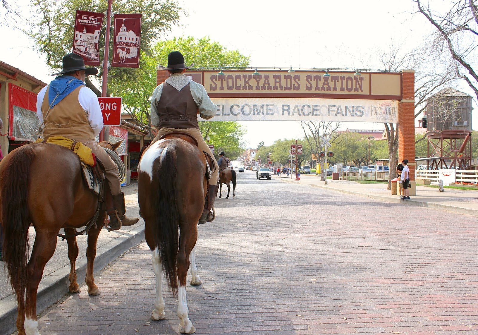 Living in Texas: Fort Worth Stockyards - MADE EVERYDAY