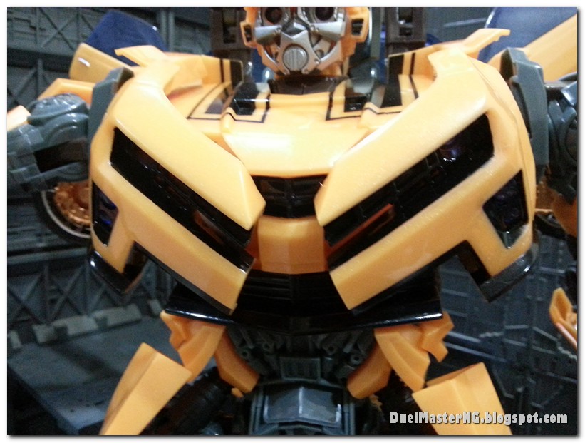 DuelMasterNG Gunpla: Super-Sized Transformers Bumblebee (China)