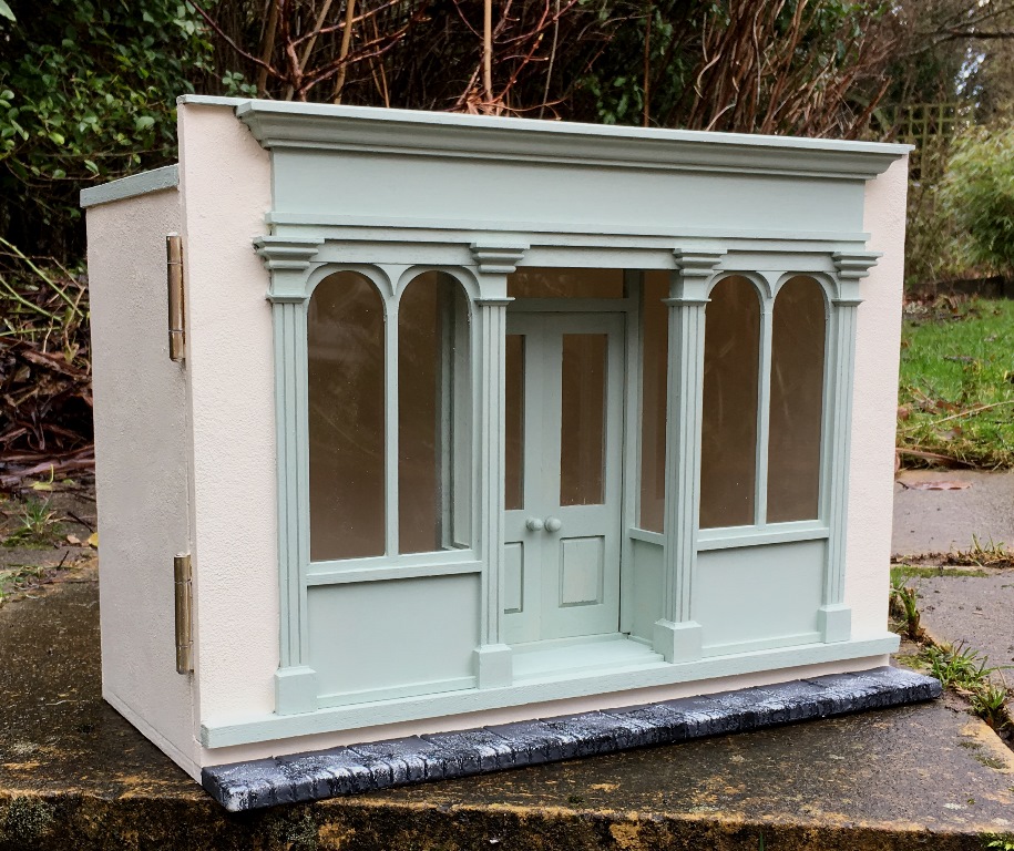 Julie's dolls house blog: 1/12th Scale Shop