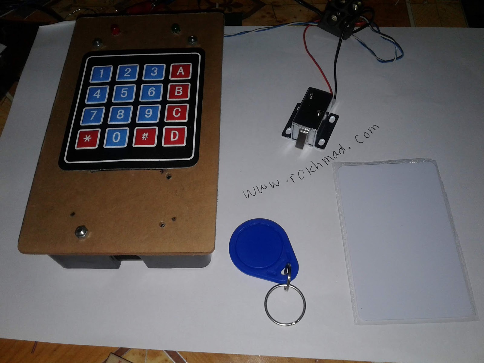 Kunci Pintu Otomatis Dengan Arduino Pintu Terpopuler!