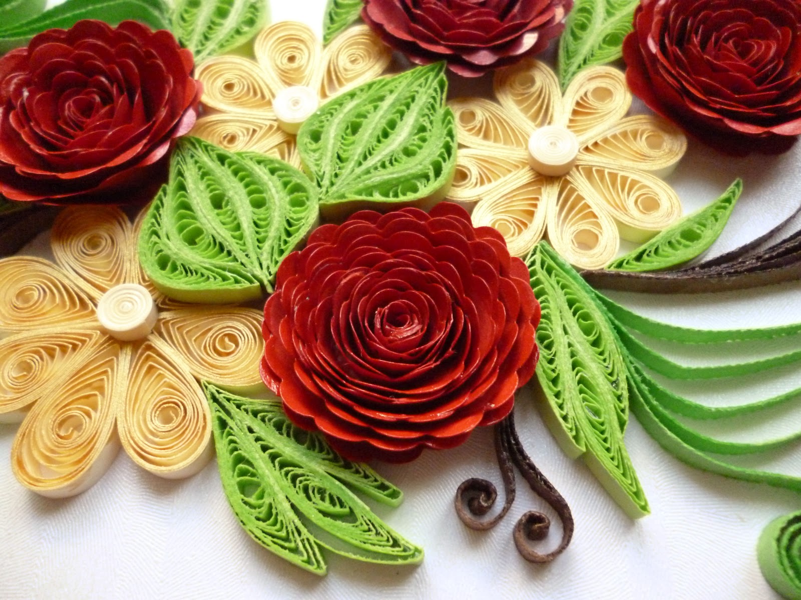 Papírvilág: quilled flower card / quilling virágos üdvözlet