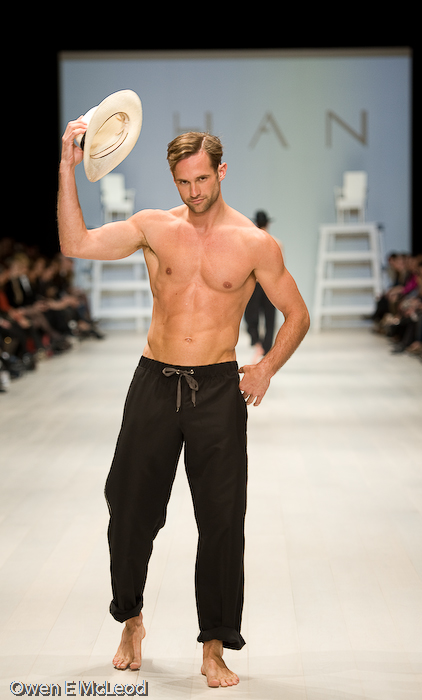 Fashion Studio Magazine: SHAN FALL/WINTER 2011