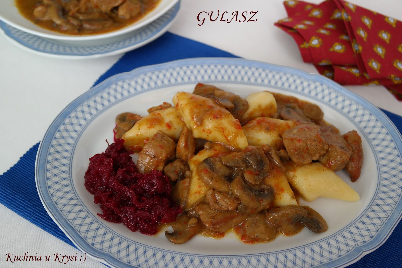 Kuchnia u Krysi : Gulasz z mięsa z szynki wieprzowej z pieczarkami i ...