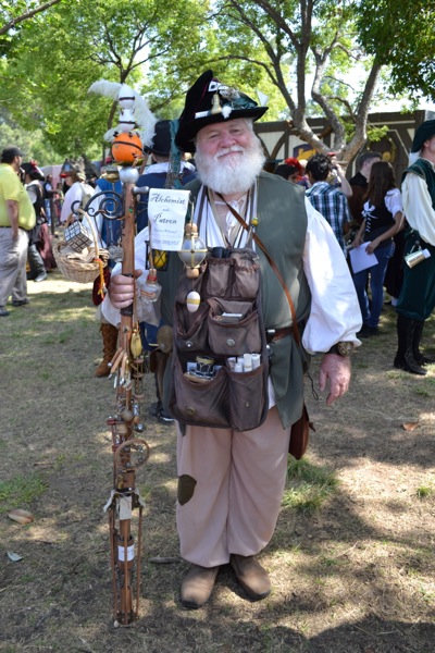 A Sampling of Renaissance Faire Costumes | Keep Calm and Craft On Blog