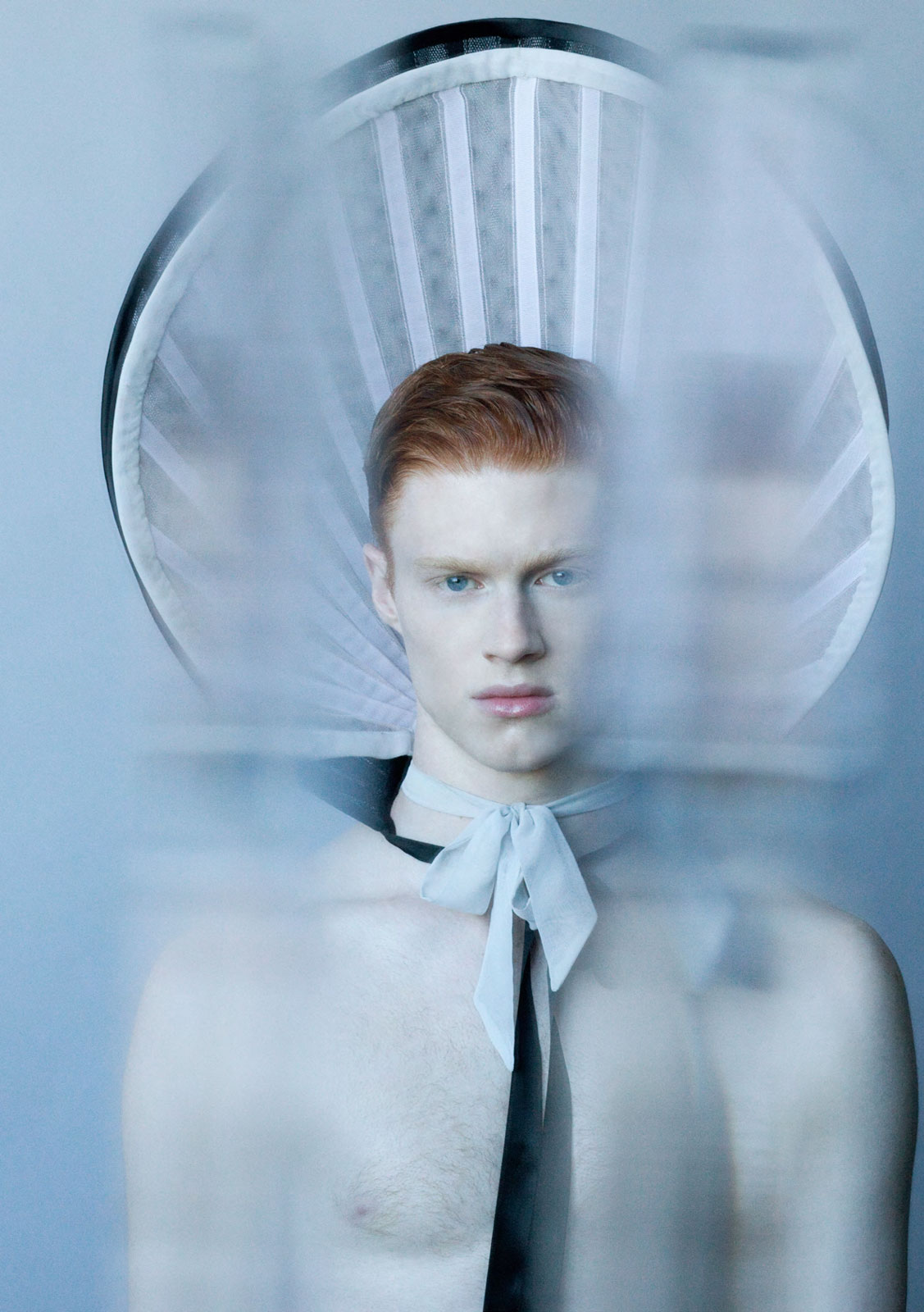 newfashion: Through the Looking Glass