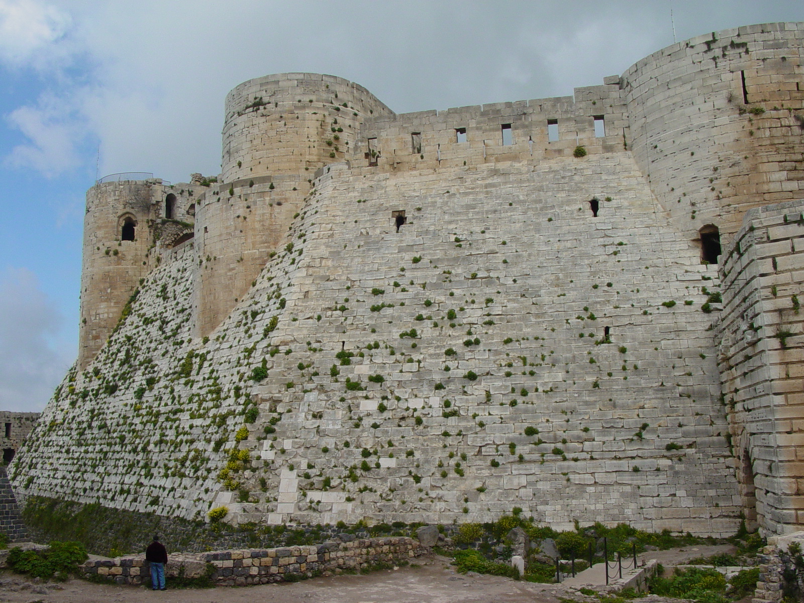 #883 Krak de Chevaliers, Syria | Traveling Tour Guide