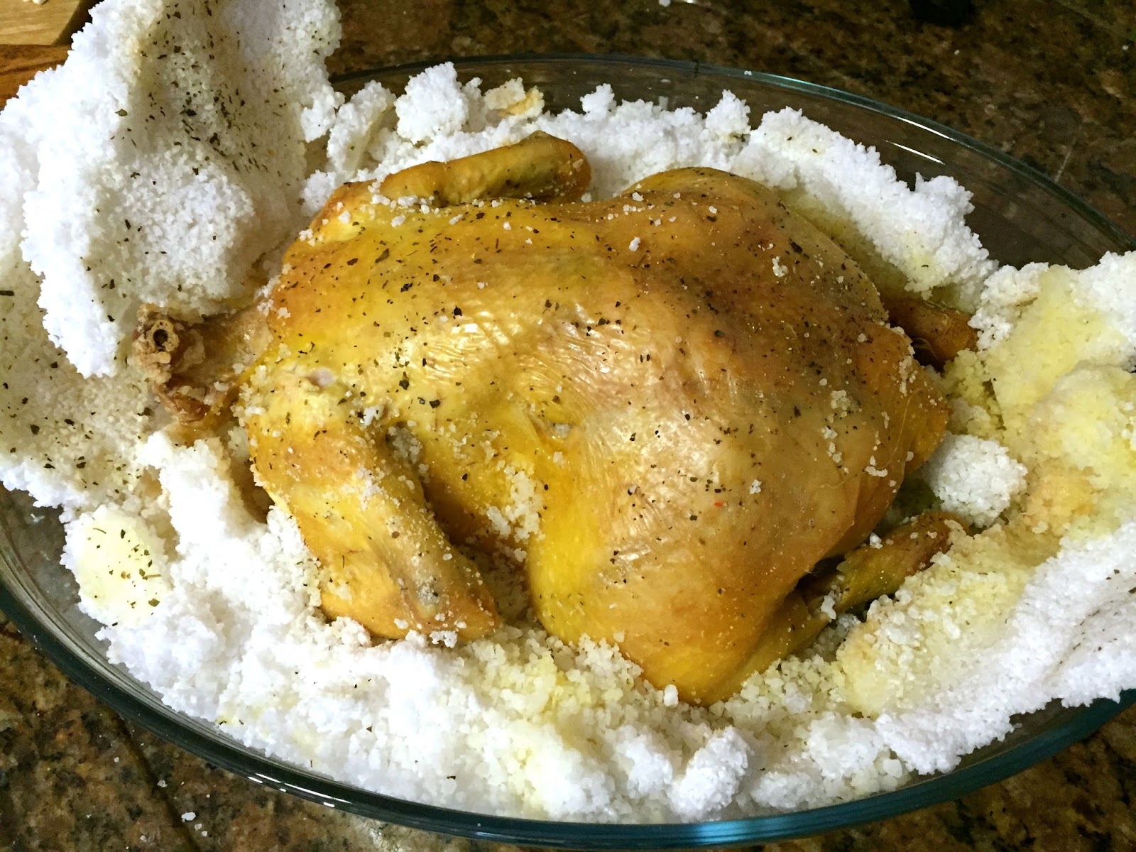 NO SOLO LAS MONJITAS COCINAN COSAS RICAS: Pollo asado en costra de sal ...