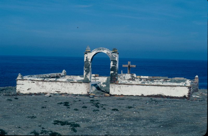 UN POCO DE AQUI,UN POCO DE ALLI: LA ISLA DE ALBORAN
