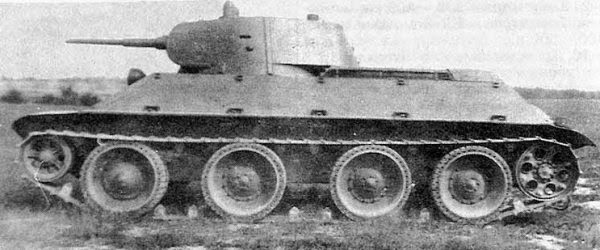 Armour force / Panssaroitu voima : A-20 tank