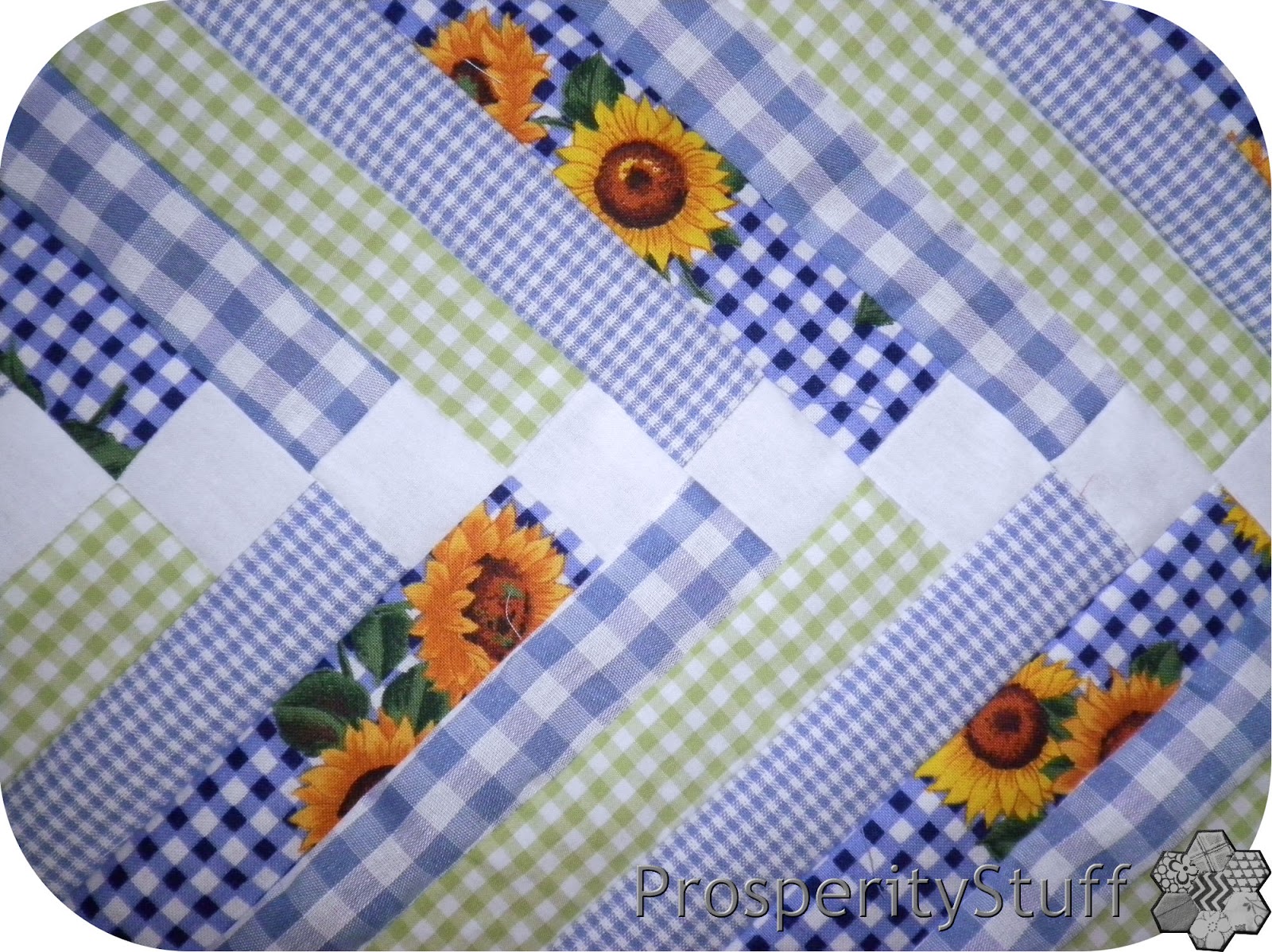 ProsperityStuff Quilts: Gingham French Braid quilt blocks